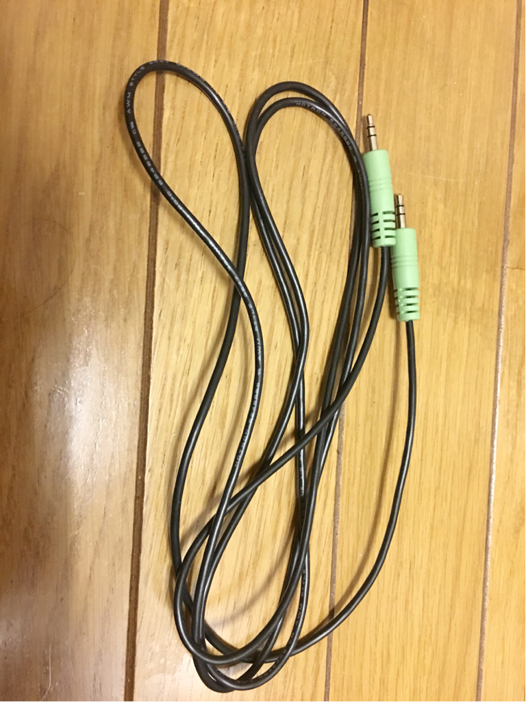 AWM STYLE 2547 30AWG VW-1 80℃ / 3.5mm ステレオミニプラグ オーディオケーブル 黒ケーブル長さ約170cm ...