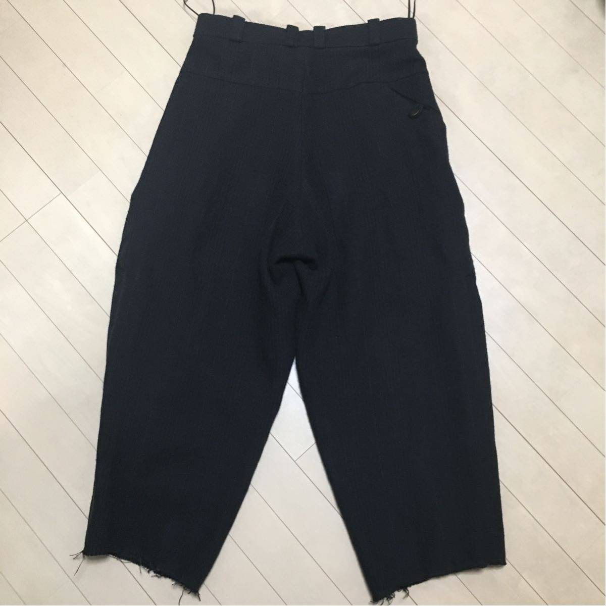 DEVOA 2017AW . Shetland Wool × Linen × Silk Stripe Cropped Pants. Navy Black.(Mサイズ)｜売買されたオークション ...