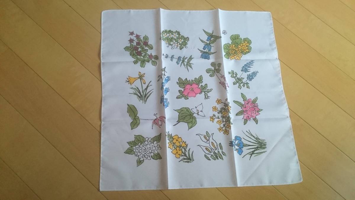 六花亭 ミニ風呂敷 白 非売品 53cm×53cm(広告、ノベルティグッズ)｜売買されたオークション情報、yahooの商品情報をアーカイブ公開 - オークファン（aucfan.com）