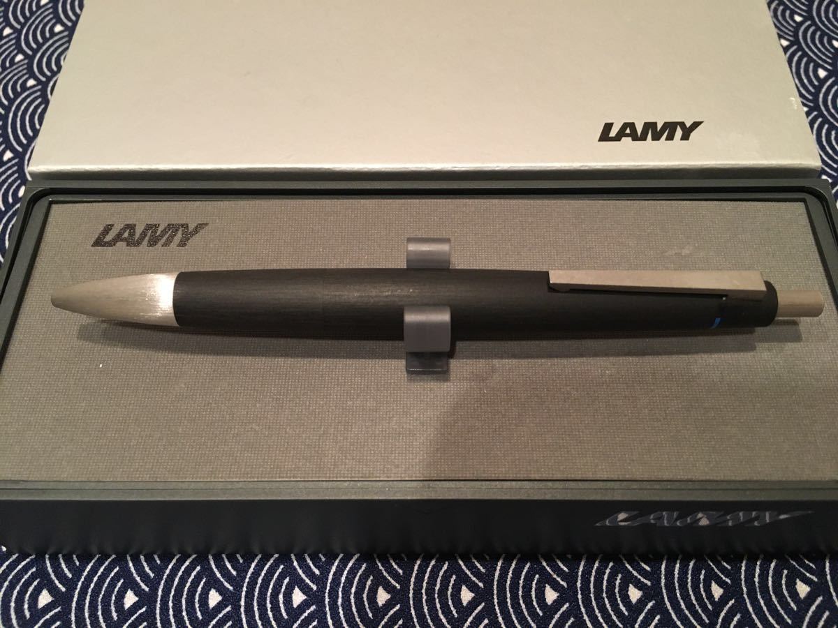 高級 ドイツ製 LAMY 2000 L401 ラミー 4色ボールペン 黒 赤 青 緑 複合ペン 多色ペン 大人の逸品 油性ボールペン 振り子式 4C規格(ラミー)｜売買されたオークション情報 ...