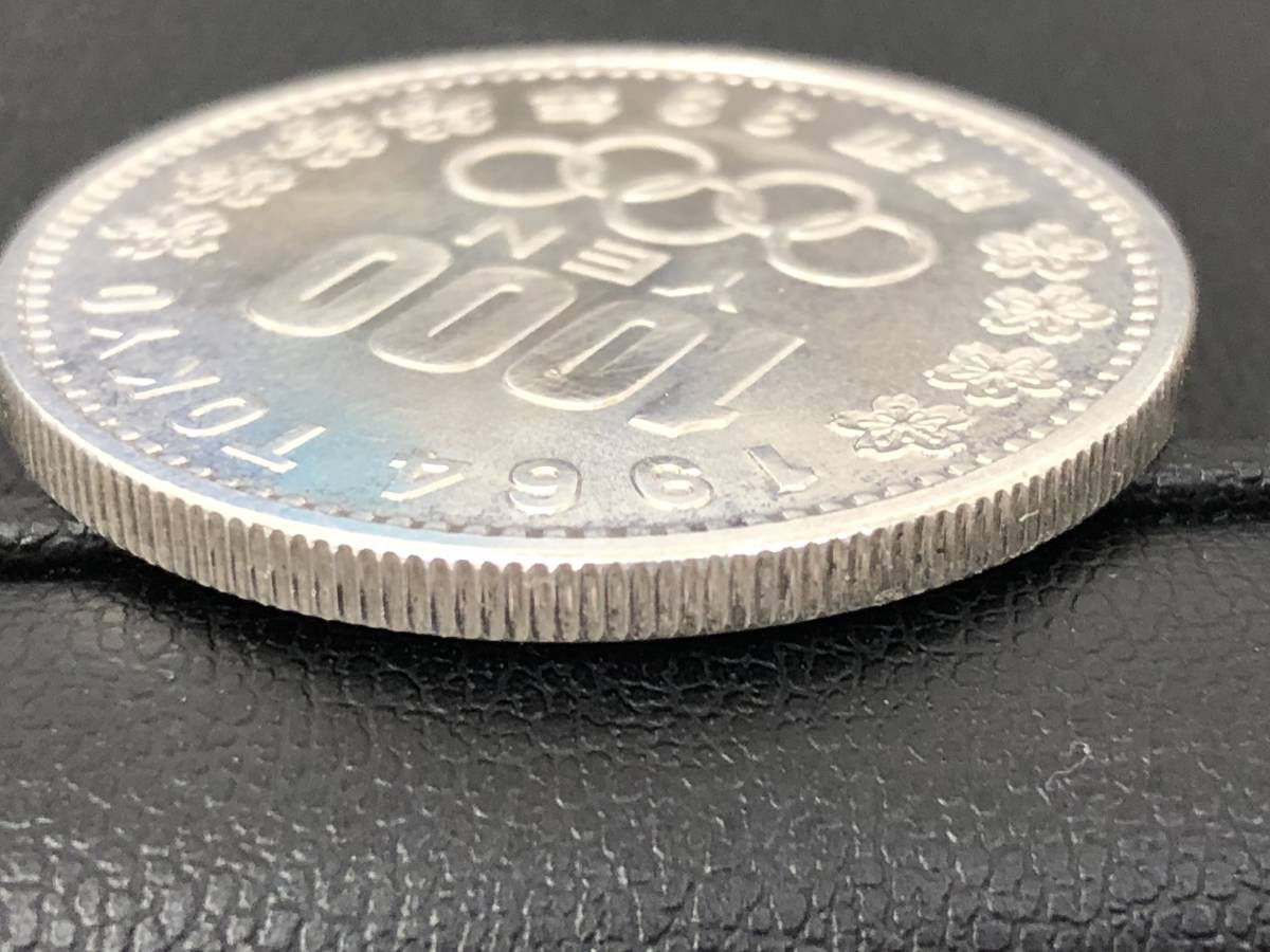 A4616 日本銀貨 52枚おまとめ 東京オリンピック1000円銀貨1枚 稲/鳳凰/オリンピック100円銀貨51枚 額面6100円分(昭和 ...