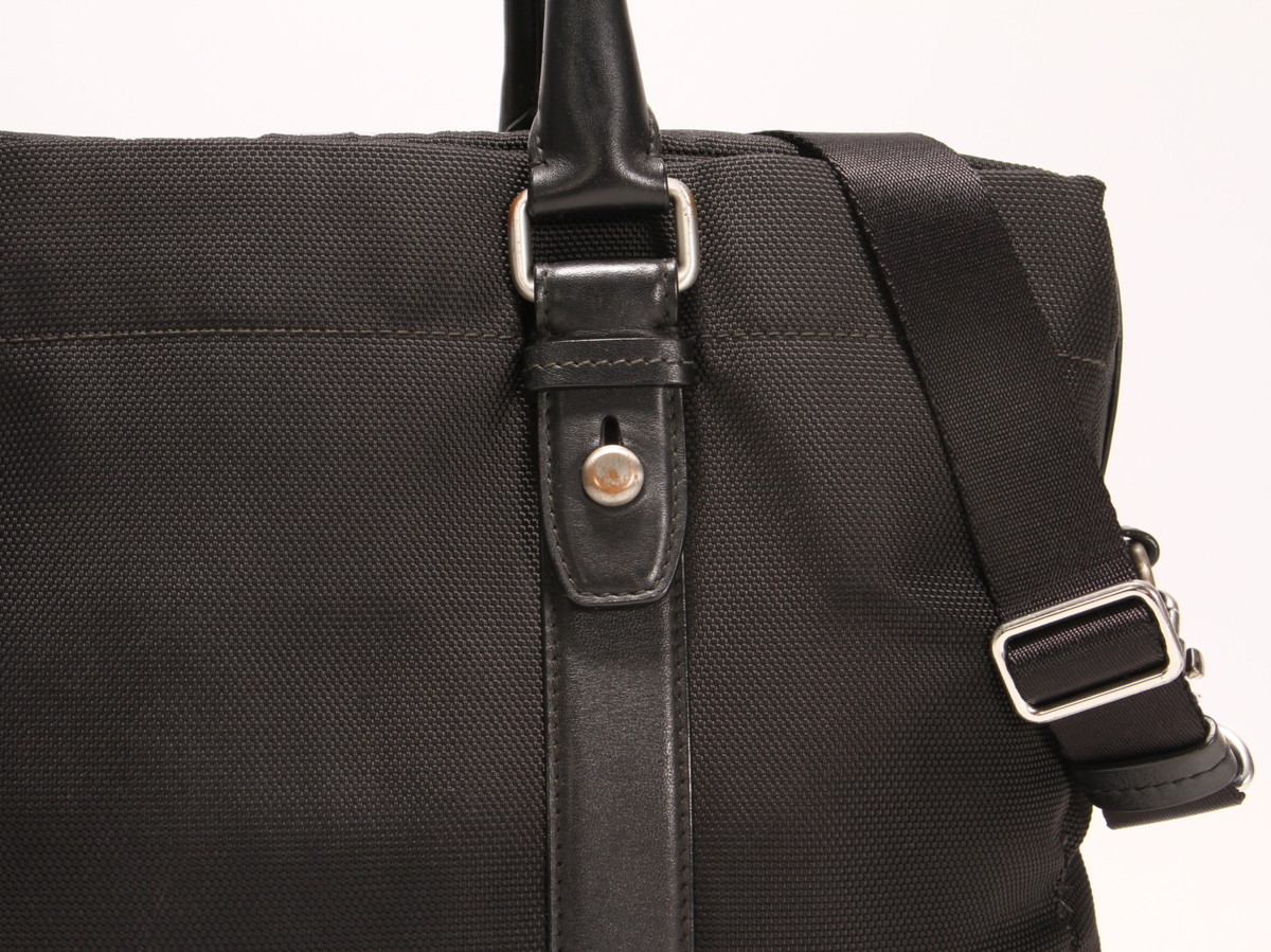 1円 定価41 500円 HUGO BOSS ヒューゴボス メンズ ビジネス A4 ハンド トート バッグ 通勤 書類 鞄 ブリーフケース ショルダー YS41(その他)｜売買された ...