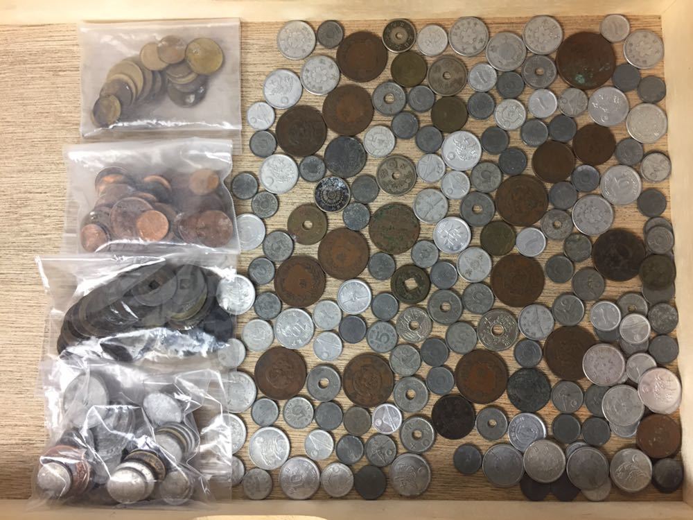 外国古銭 日本 スウェーデン デンマーク メキシコ 香港 公用電話専用 乾隆通宝 銅貨 アルミ 十銭 8656 Lot.66 No.19(貨幣)｜売買されたオークション情報、yahooの商品 ...