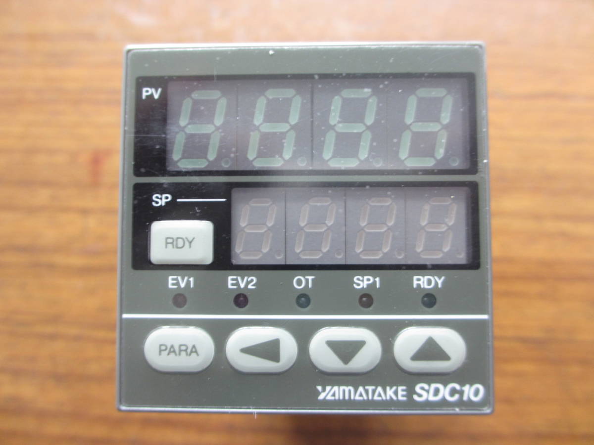 00055 山武 azbil SDC10 デジタル指示調節計 温度調節器／温調計(電材、配電用品)｜売買されたオークション情報、yahooの ...