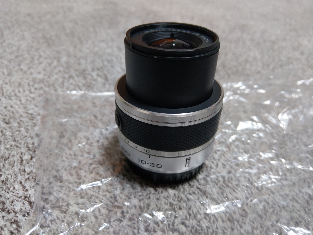 ニコン Nikon 1 NIKKOR 10-30mm f/3.5-5.6 シルバー(ニコン)｜売買されたオークション情報、yahooの商品情報 ...