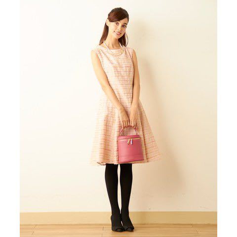 タグ付き 2017 トッカ TOCCA EMPIRE ドレス ワンピース 0(トッカ)｜売買されたオークション情報、yahooの商品情報をアーカイブ公開 - オークファン（aucfan.com）