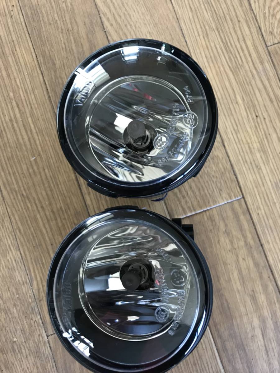 日産 純正フォグランプ Z12 C25 E52 T31 C11 E11 B30 Y50 F15等(日産用)｜売買されたオークション情報、yahooの商品情報をアーカイブ公開 - オークファン ...