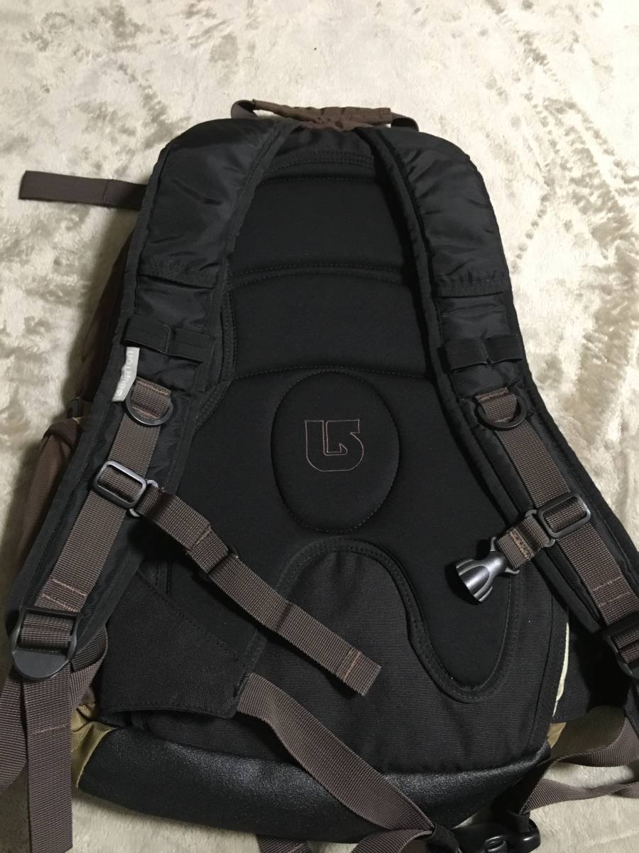 ⑬ BURTON バートン ベージュ/ブラウン リュックサック バッグ /検 AA 686 VOLCOM GUSH A-SEVEN BLUE ...