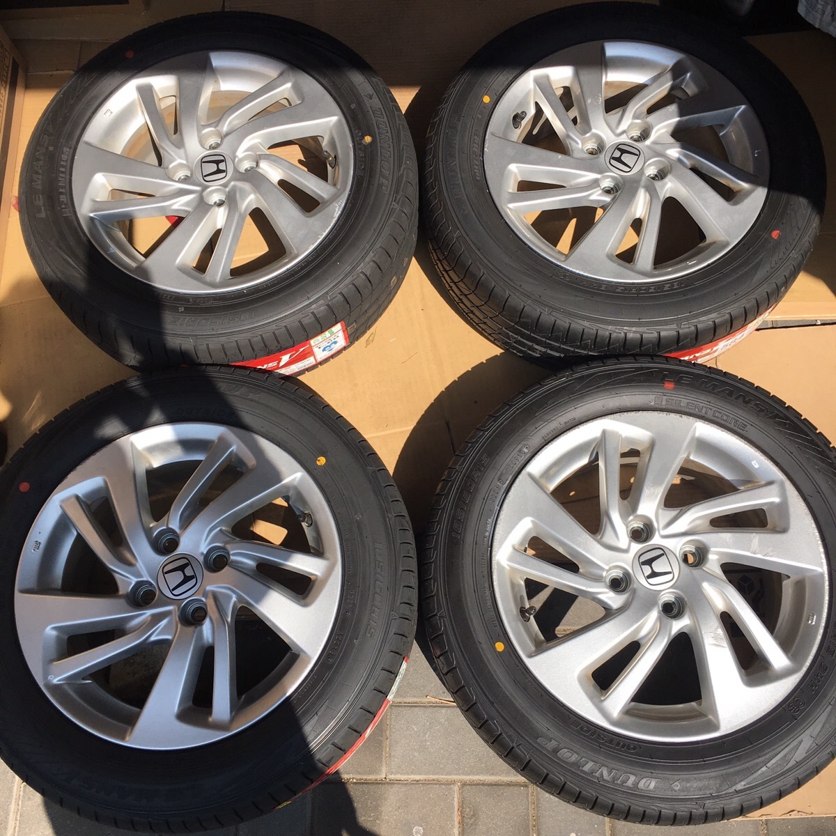 ダンロップ ルマン5 185/60R15 2018年製 タイヤ ホンダ フィット GP5 GP6型 純正アルミ付き 4本セット(ダンロップ)｜売買されたオークション情報、yahooの商品情報を ...