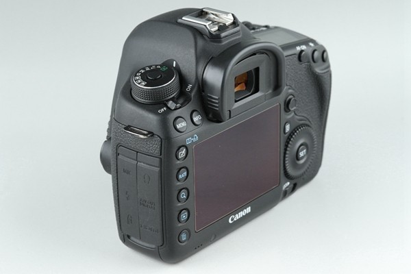 Canon EOS 5D Mark III Digital SLR Camera Shutter Count 41784 #21503D2(キヤノン)｜売買されたオークション情報、yahooの ...
