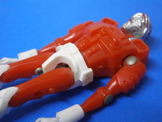 旧タカラ 昔のミクロマン レスキュー隊員 M261 クレス 年代物(ミクロマン)｜売買されたオークション情報、yahooの商品情報をアーカイブ公開 - オークファン（aucfan.com）