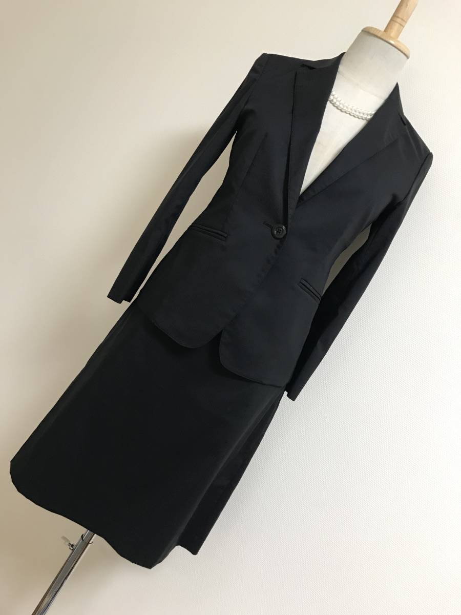 組曲 薄手コットンセットアップスカートスーツ ブラックS 4555(ひざ丈スカート)｜売買されたオークション情報、yahooの商品情報をアーカイブ公開 - オークファン（aucfan.com）