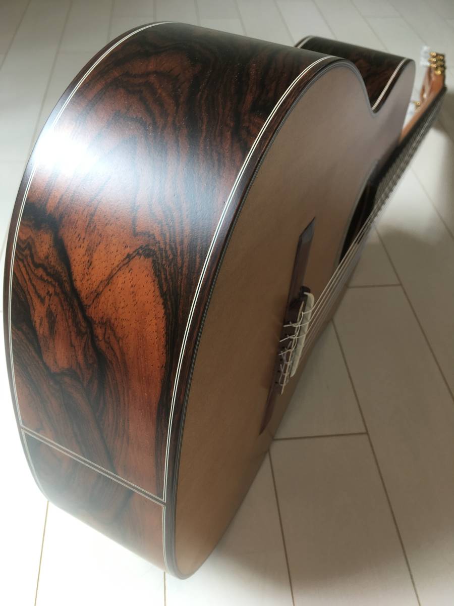 レストア ECOLE GUITARE E500 ハカランダ ラッカー塗装 ハードケース(本体)｜売買されたオークション情報、yahooの商品情報をアーカイブ公開 - オークファン（aucfan ...