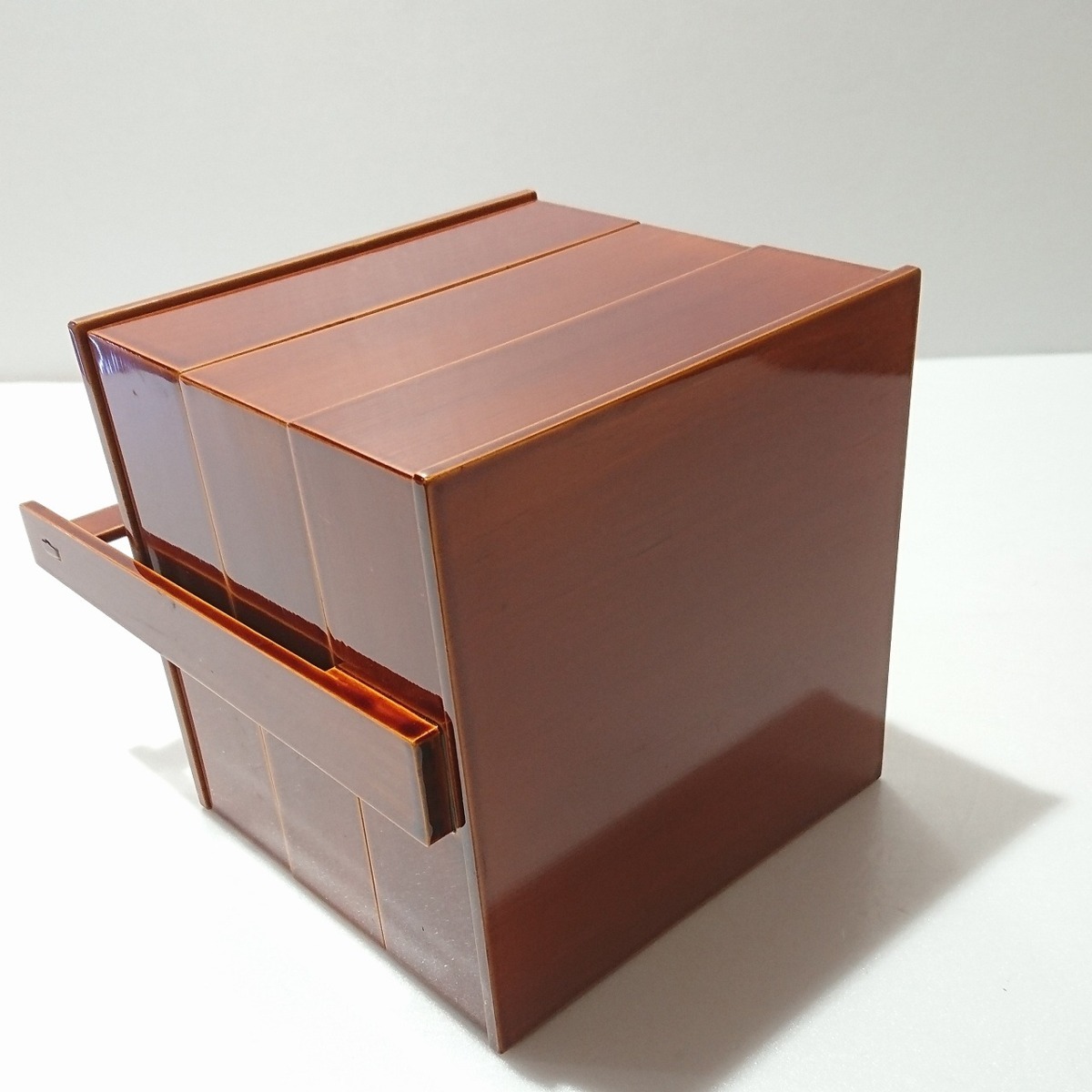 飛騨特産 春慶塗 手提 てさげ 三段重 重箱 飛騨高山 伝統工芸品 箱付き 品 8686(重箱)｜売買されたオークション情報、yahooの商品情報をアーカイブ公開 - オークファン ...