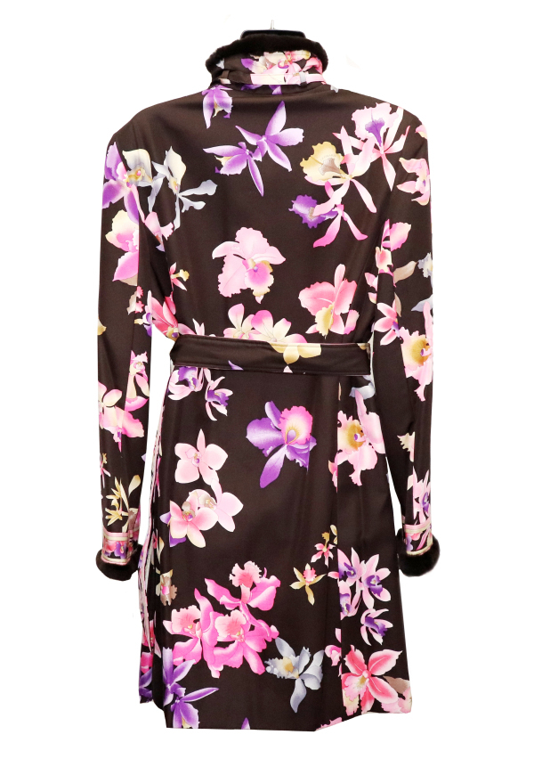 極 LEONARD レオナール ミンクファー 中綿入り シルクプリント トレンチコート 11R(女性用)｜売買されたオークション情報、yahooの商品情報をアーカイブ公開 - オークファン ...