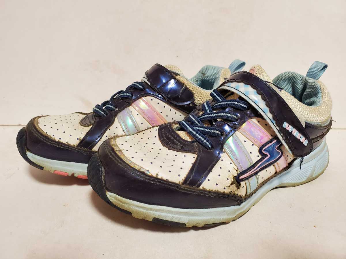 ムーンスター MOONSTAR スーパースター SUPERSTAR パワーバネ ホワイト 20.0EE㎝(20cm～)｜売買されたオークション情報、yahooの商品情報をアーカイブ公開 ...