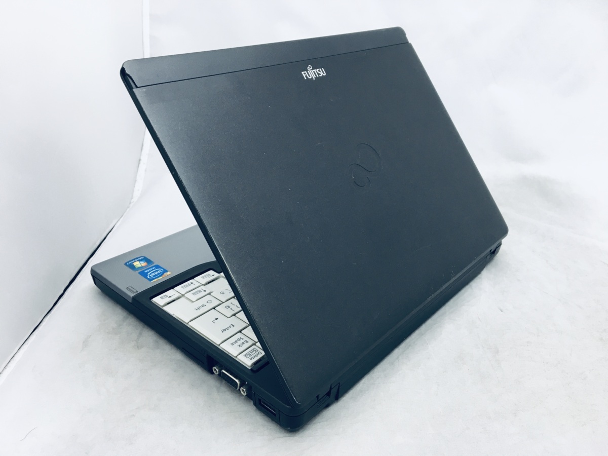 FUJITSU LIFEBOOK P772/G / Intel Celeron 1007U 1.50GHz / 320GB / 4GB ...