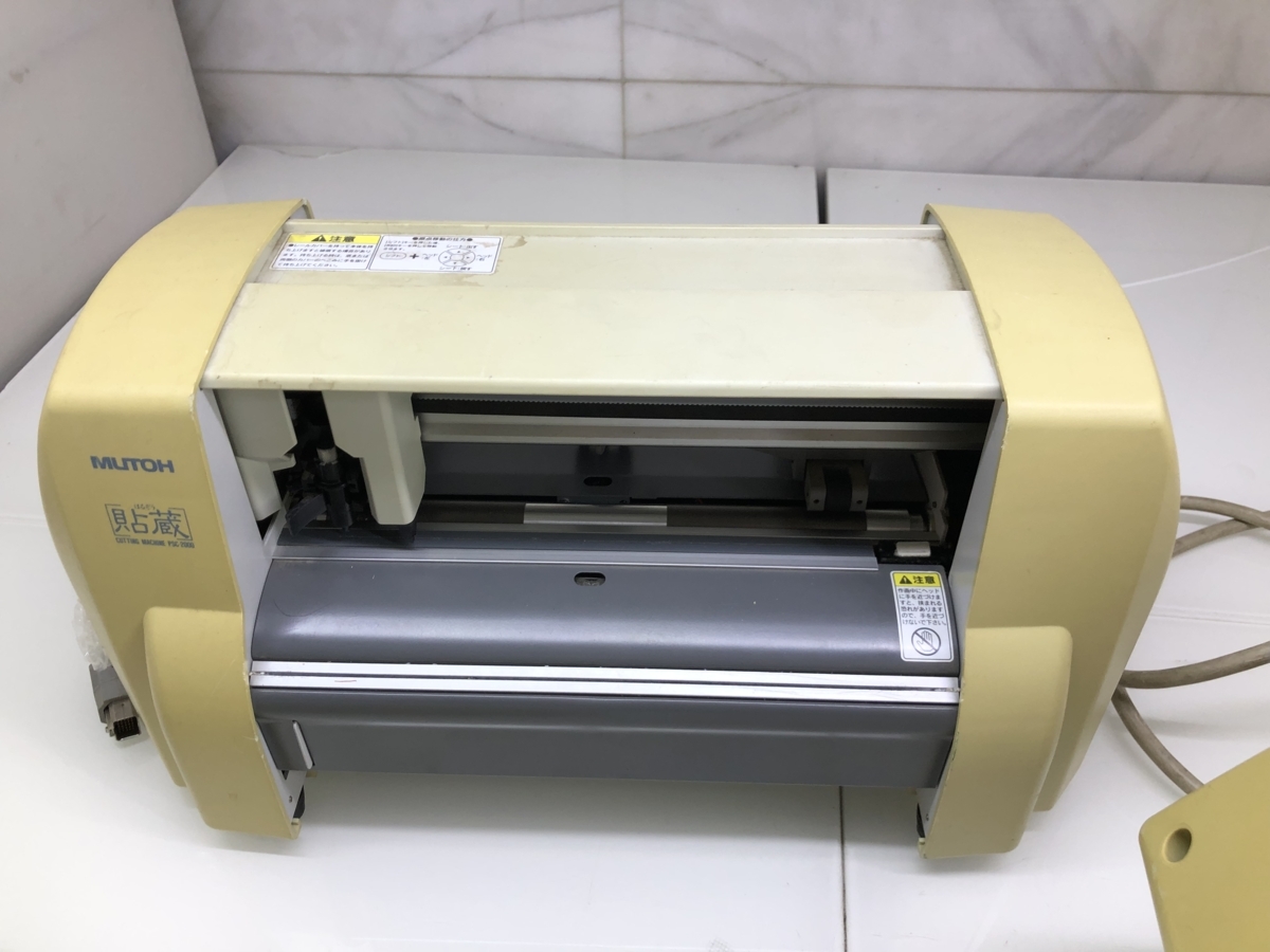 O MUTOH 貼蔵 PSK-3000 PSC-2000 PSP-1000 プリンタ カッティングマシーン キーボード ジャンク キーボードの入力は確認済 T-2005161(ラベル用品 ...