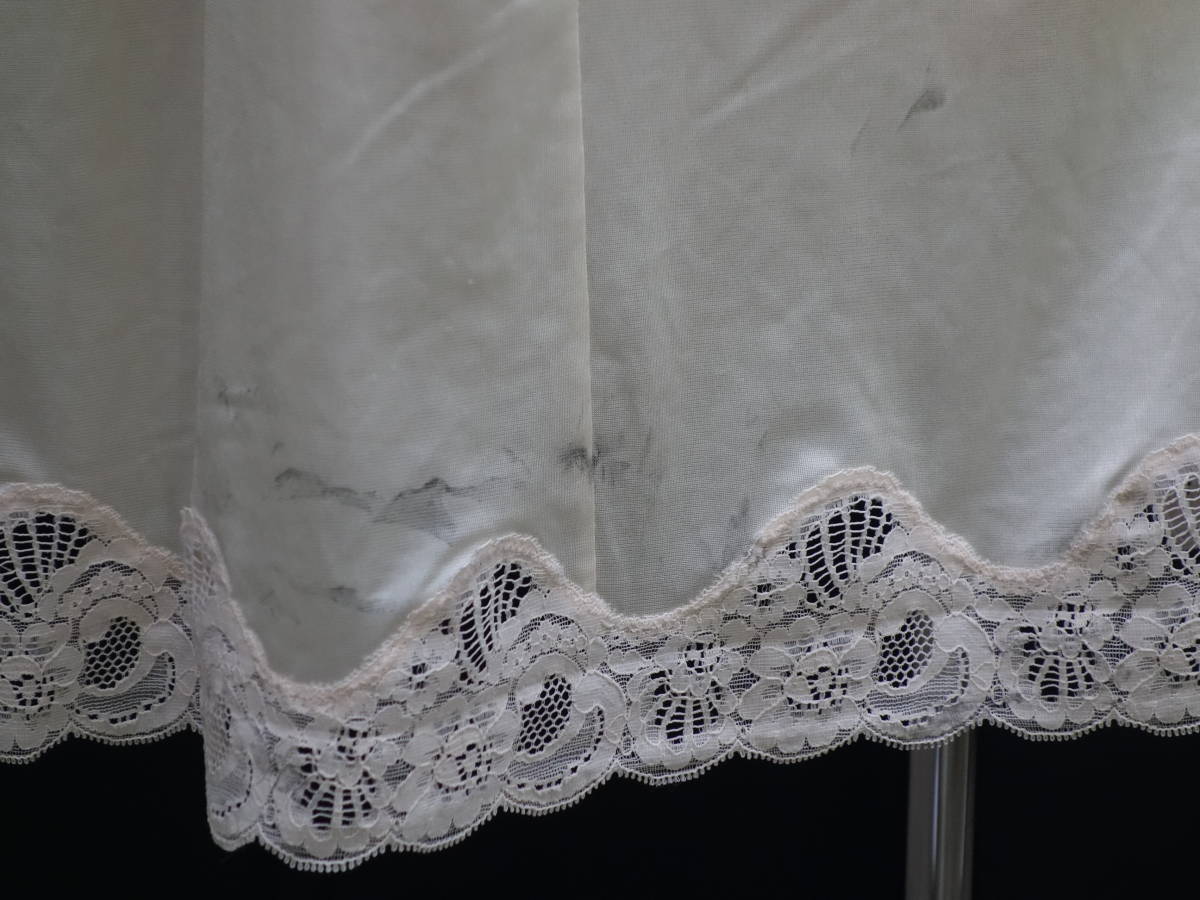 3848 B90 スリップ SILVER OX シルバーオックス 胸周りレース(Lサイズ)｜売買されたオークション情報、yahooの商品情報をアーカイブ公開 - オークファン（aucfan.com）