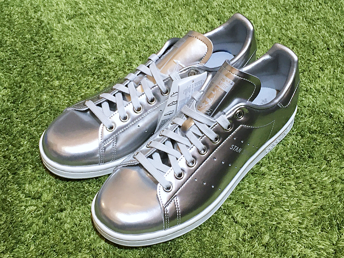 スタンスミス W 27 シルバー 若干の汚れあり STAN SMITH W FW5477 レザー 白 スニーカー adidas オリジナルス ...