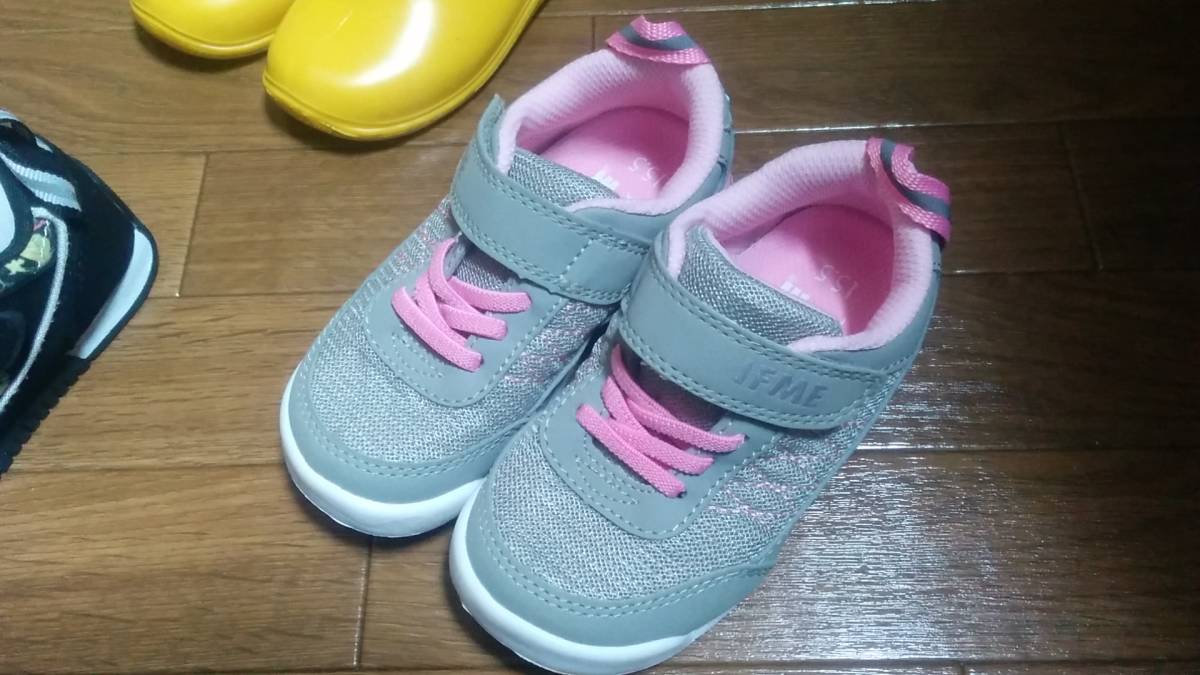 イフミー 赤ちゃん本舗 スニーカー 靴 長靴 3点 ifme イフミーライト 15cm 15.5cm キッズ(15cm～)｜売買されたオークション情報、yahooの商品情報をアーカイブ公開 ...