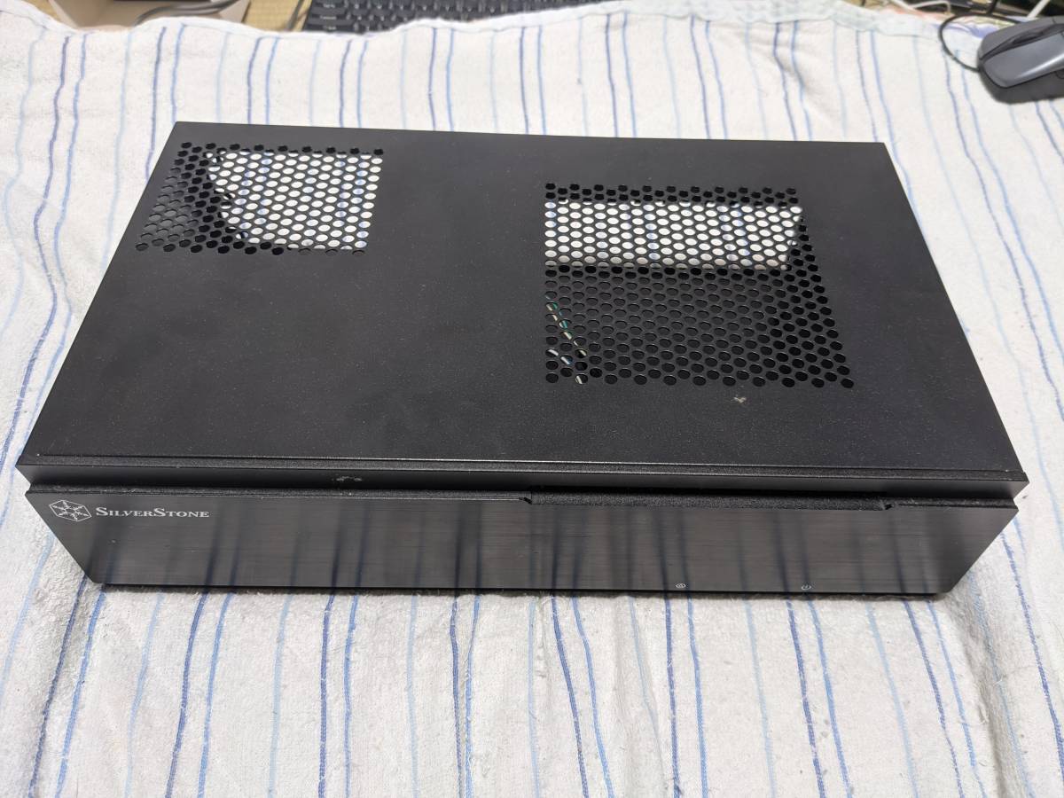 1円出品 ジャンク SilverStone Milo Series Mini-ITX HTPCケース ブラック SST-ML06B(その他)｜売買されたオークション情報、yahooの商品情報を ...