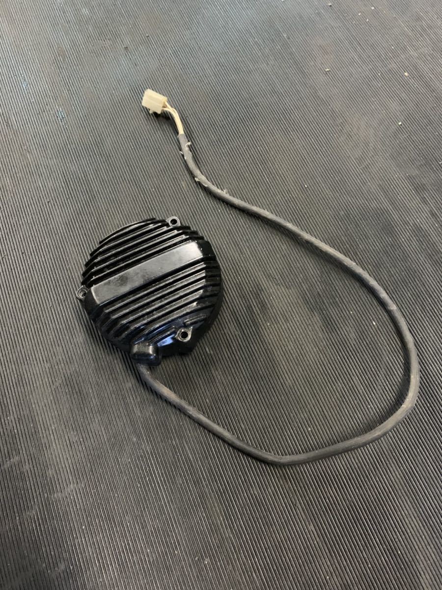 激安 XJR400 純正ジェネレーターカバー ヤマハ 4HM RH02J XJ400 RZ SR tGmY(その他)｜売買されたオークション情報、yahooの商品情報をアーカイブ公開 ...