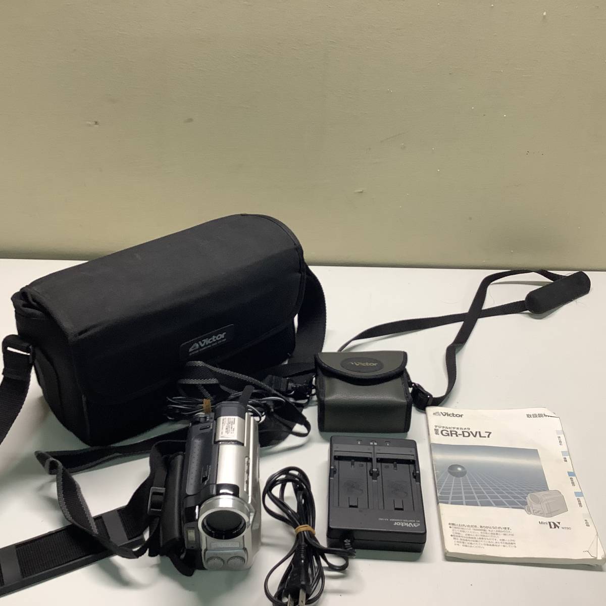 Victorビクター デジタルビデオカメラ GR-DVL7 PROGRESSIVEプログレッシブ500 ジャンク(ビクター)｜売買された ...