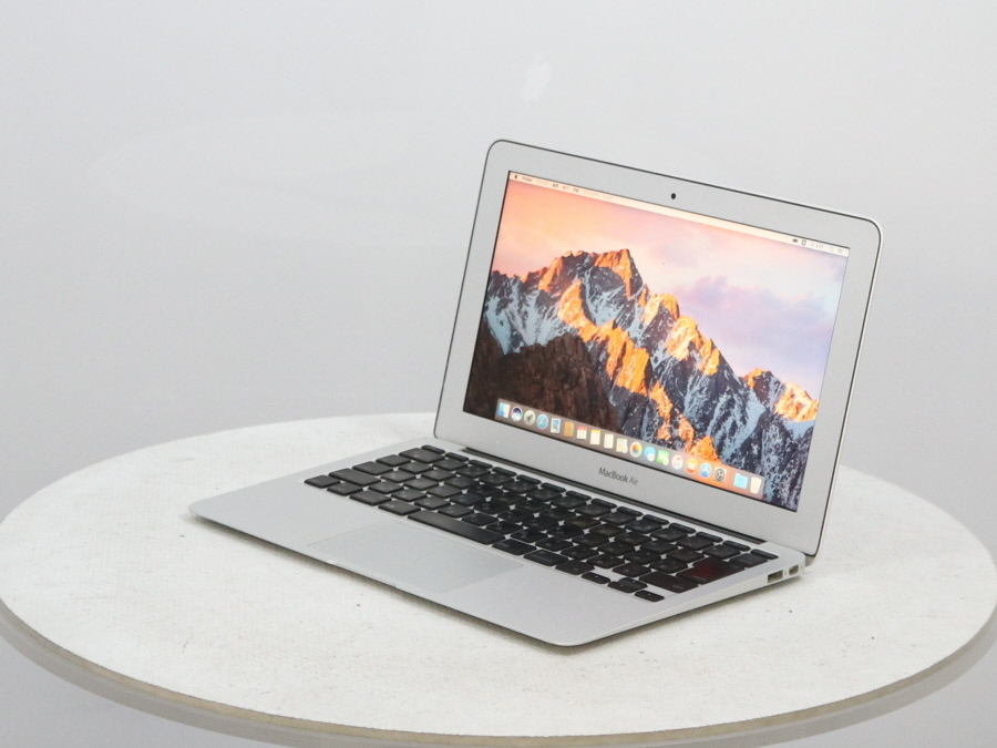 Apple MacBookAir3 1 Late2010 A1370 macOS Core2 Duo U9600 1.60GHz 4 GB ...