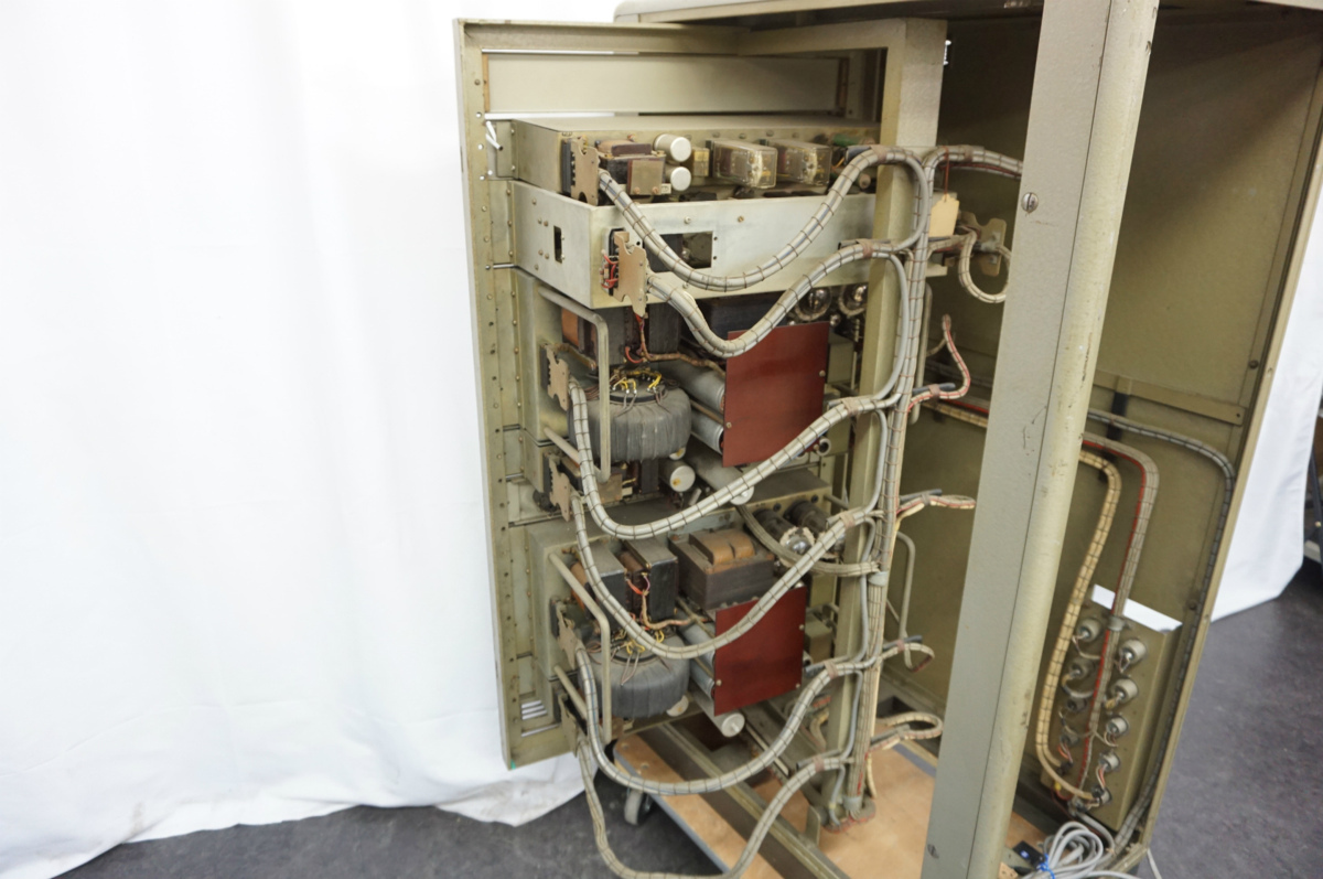 NEUMANN ノイマン VG1 WV2a LV60 GV2a レコードカッティングマシン用 パワーアンプ(本体)｜売買されたオークション情報 ...