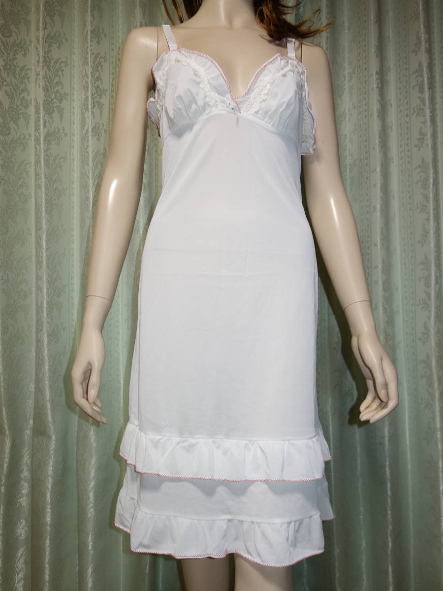 S13 送料100円 ティーンズ系 白いスリップ B85(Mサイズ)｜売買されたオークション情報、yahooの商品情報をアーカイブ公開 - オークファン（aucfan.com）