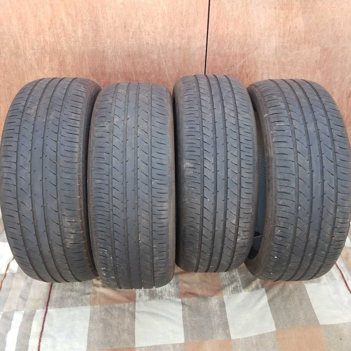 TOYO NANO ENERGY 215 45 R18 4本セット トーヨータイヤ ナノエナジー 3+ 2018年(中古品)｜売買された ...