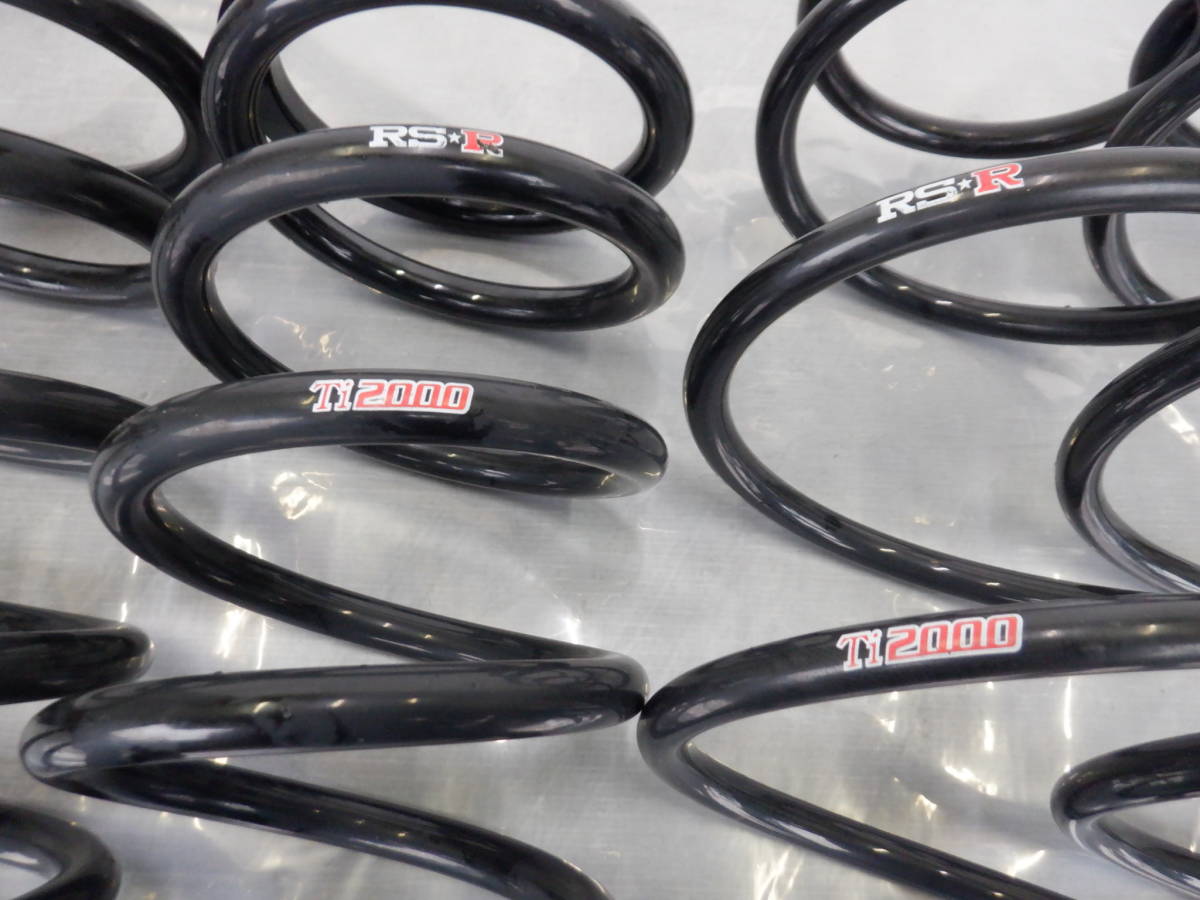 H20年 ZRR70W ヴォクシー ZS RSR Ti2000 ダウンサス スプリング /16翌 F1001A-1(スプリング)｜売買された ...