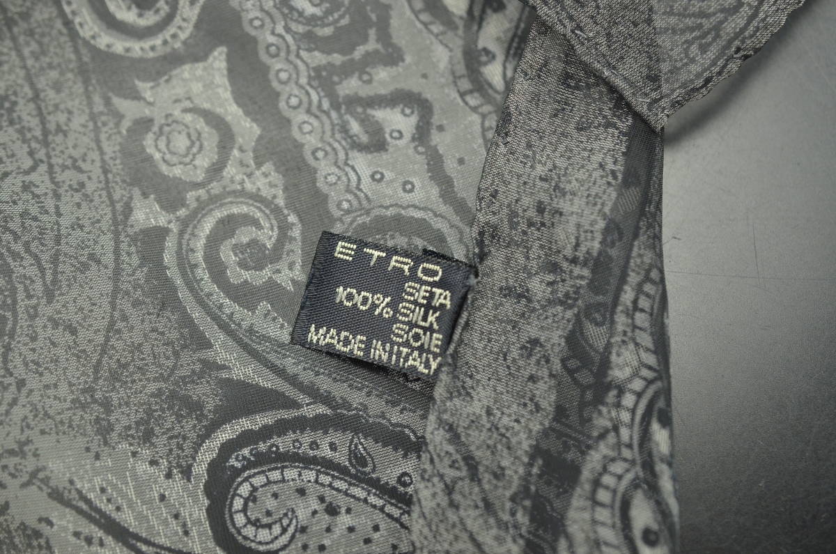 ETRO エトロ ストール シルクスカーフ サイズ41 130cm S057(その他)｜売買されたオークション情報、yahooの商品情報をアーカイブ公開 - オークファン（aucfan.com）
