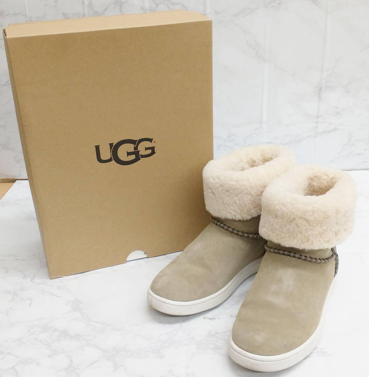 UGG アグ MIKA CRASSIC SNEAKER ミカ クラシック スニーカー ボア ショート ブーツ1094811 22.5cm ベージュ 箱あり(UGG オーストラリア)｜売買された ...