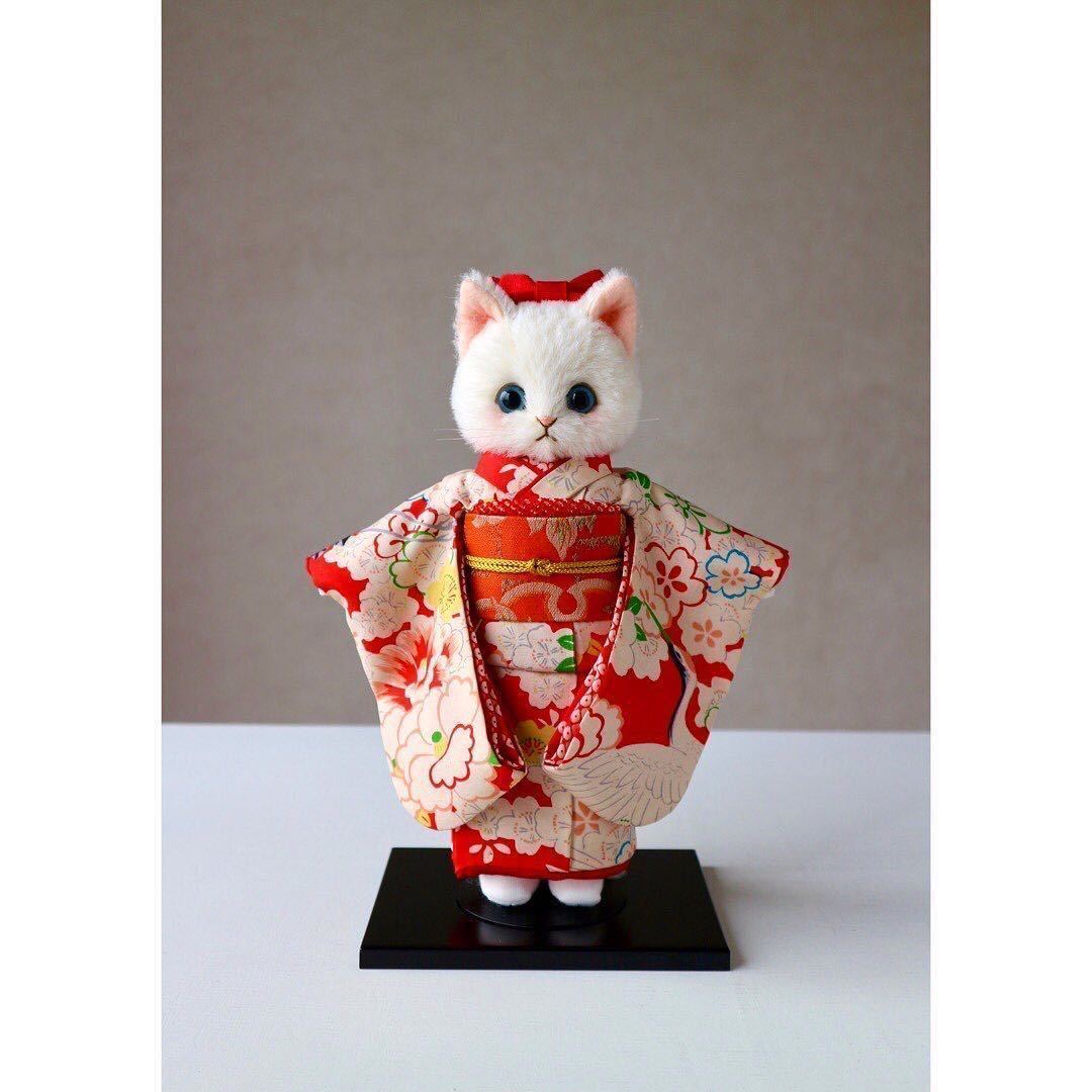 お着物白猫ちゃん パリco parico doll 晴れ着 古布 猫のきせかえぬいぐるみ アンティーク着物(手作り人形)｜売買された ...