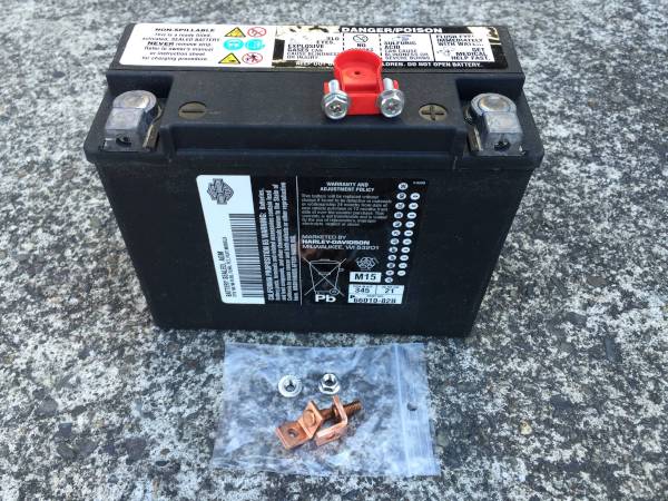 T82 最新入荷品発送 ハーレー 純正 定価33512円 66010-82B 66000210 バッテリー ツーリング FLH FLT ...