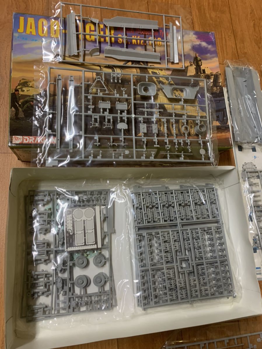 12058 DRAGON No. 6051 1/35 Jagdtiger Sd.Kfz. 186 Porsche Production ...
