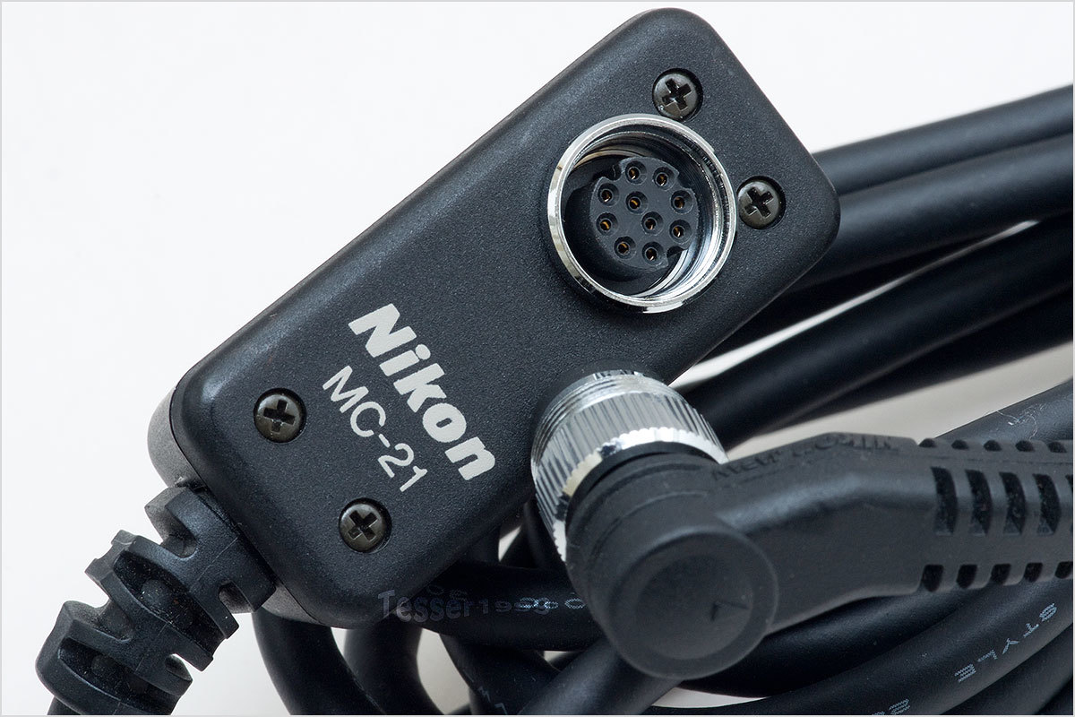 Nikon MC-21 延長リモートコード 管理番号0108(レリーズ)｜売買されたオークション情報、yahooの商品情報をアーカイブ公開 ...