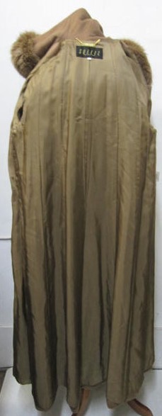 [きれいめ]SOLEILソレイユ ブルーフォックス付き マントみたいなフード付き超ロングコート（M 9AR)アンゴラ(65%)×ウール コート一般