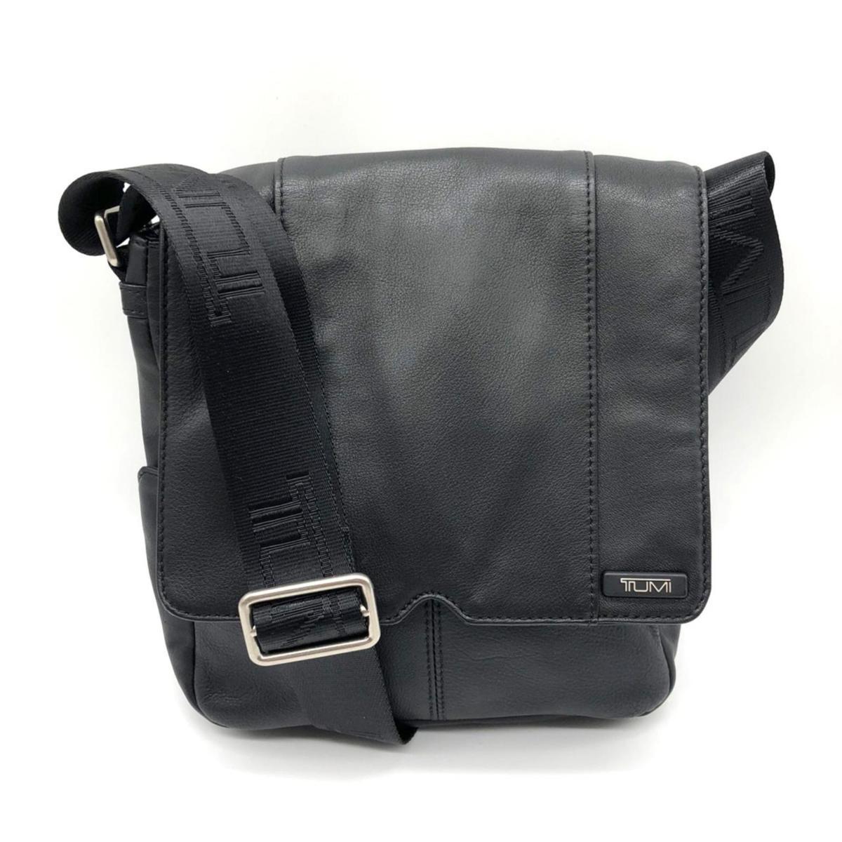 TUMI トゥミ クロスボディバッグ レザースモール ブラック 60100D ショルダーバッグ(かばん、バッグ)｜売買されたオークション情報、yahooの商品情報をアーカイブ公開 ...
