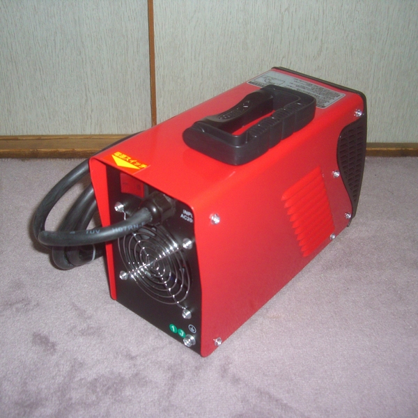 即決！日動 インバーター直流溶接機 BM2-180DA 新品 税込