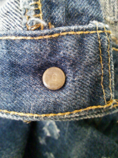 Levis501 66後期 クラッシュ リペア W36 トップボタン裏6(W36)｜売買されたオークション情報、yahooの商品情報をアーカイブ公開 - オークファン（aucfan.com）