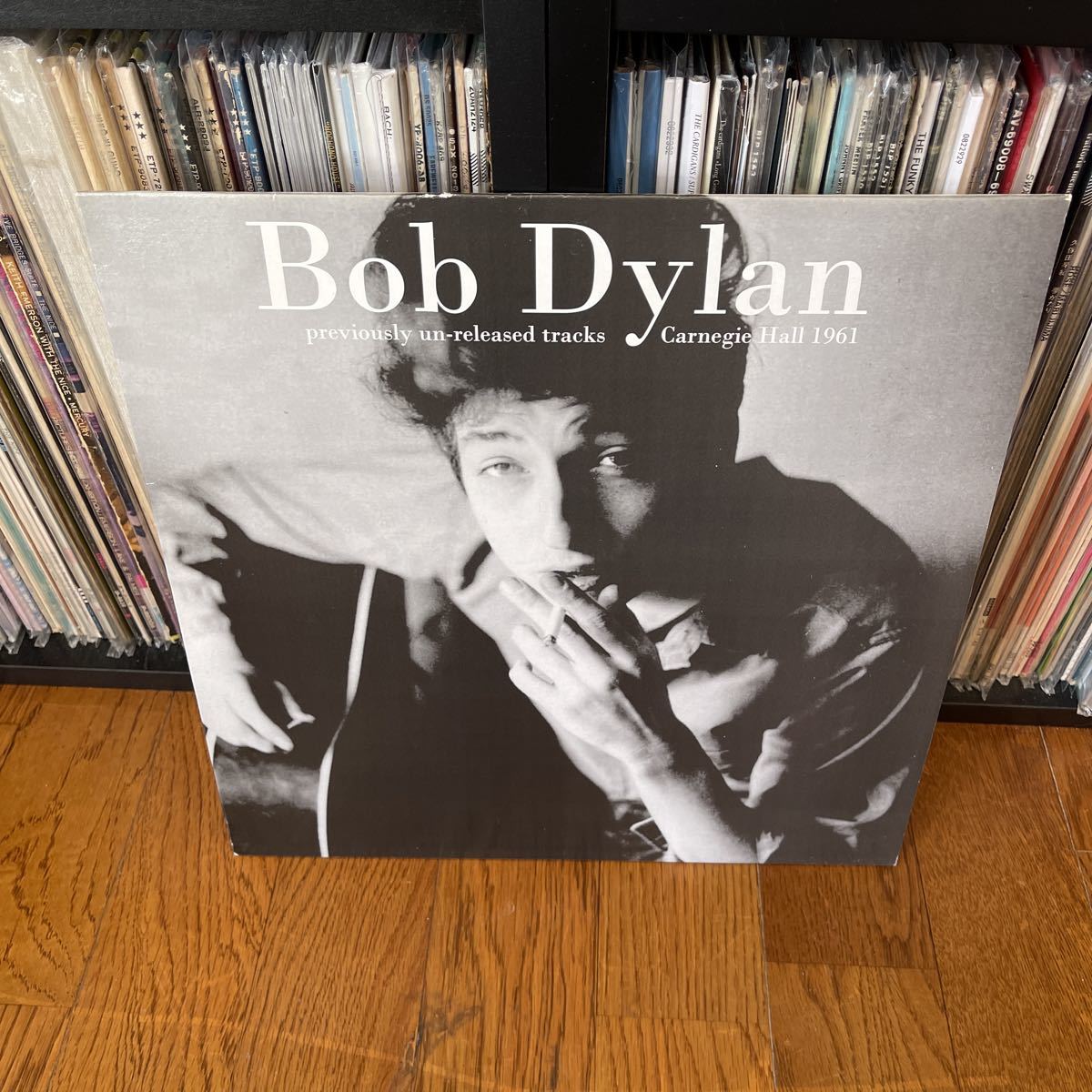 Bob Dylan previously un-released tracks Carnegie Hall 1961 レコード(Bob ...