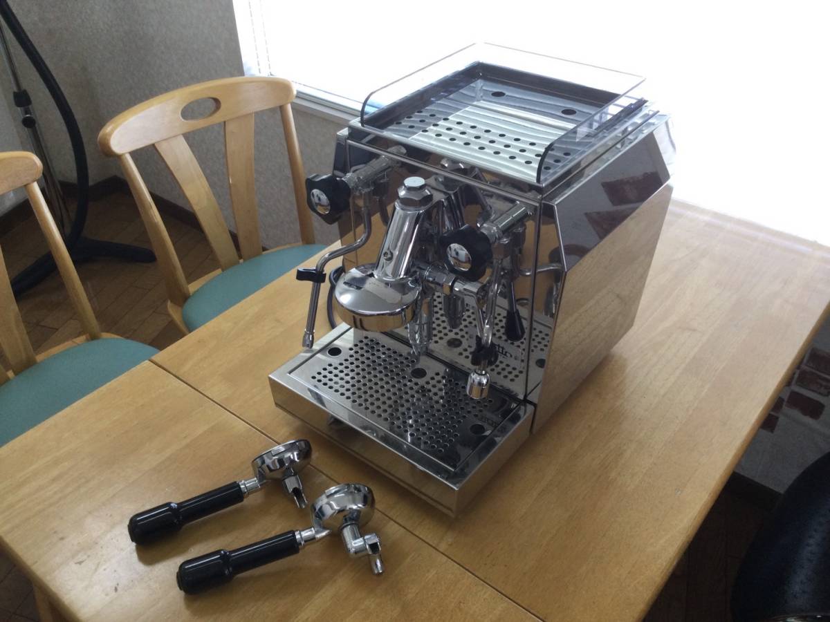 ロケットエスプレッソ ROCKET Giotto Premium Plus 200V(エスプレッソマシン)｜売買されたオークション情報 ...