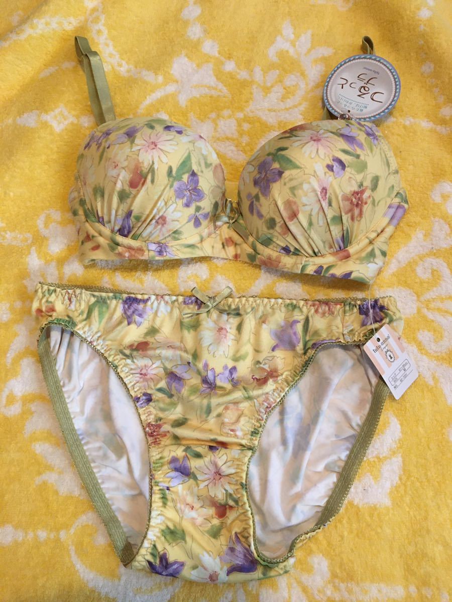 チュチュアンナ ブラ ショーツ D65(65以下)｜売買されたオークション情報、yahooの商品情報をアーカイブ公開 - オークファン（aucfan.com）