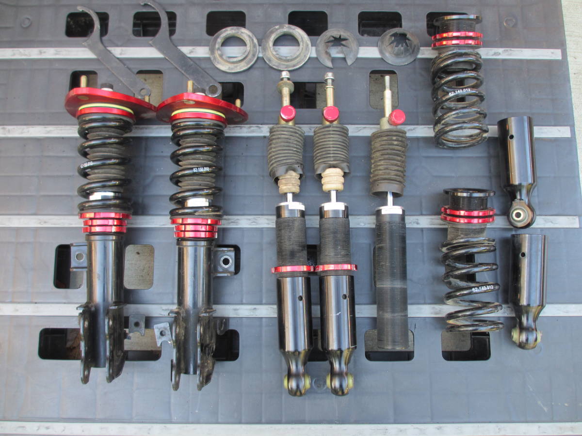 ステップワゴン RK5 ラルグス フルタップ車高調 Largus(サスペンションキット（一式）)｜売買されたオークション情報、yahooの商品情報をアーカイブ公開 - オークファン ...