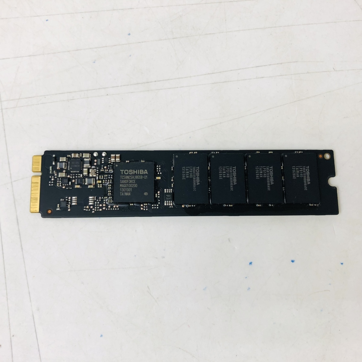 み 5586時間 Apple純正 PCIe APPLE SSD TS128E 121GB MacBook Pro， Air，Mac Pro ...