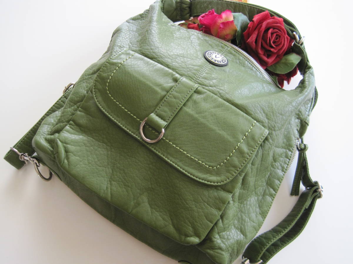 イタリア発 VITUCCI 2wayバッグ リュックとワンショルダー 男女兼用 グラスグリーンのシボ加工 収納多い 送料710円(リュックサック、デイパック)｜売買されたオークション情報 ...