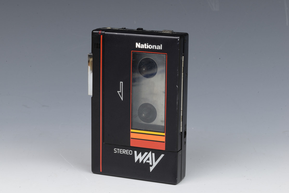 TO National ナショナル STEREO WAY RQ－J9 ポータブルカセットプレーヤー 通電確認済み / ウォークマン レトロ ...